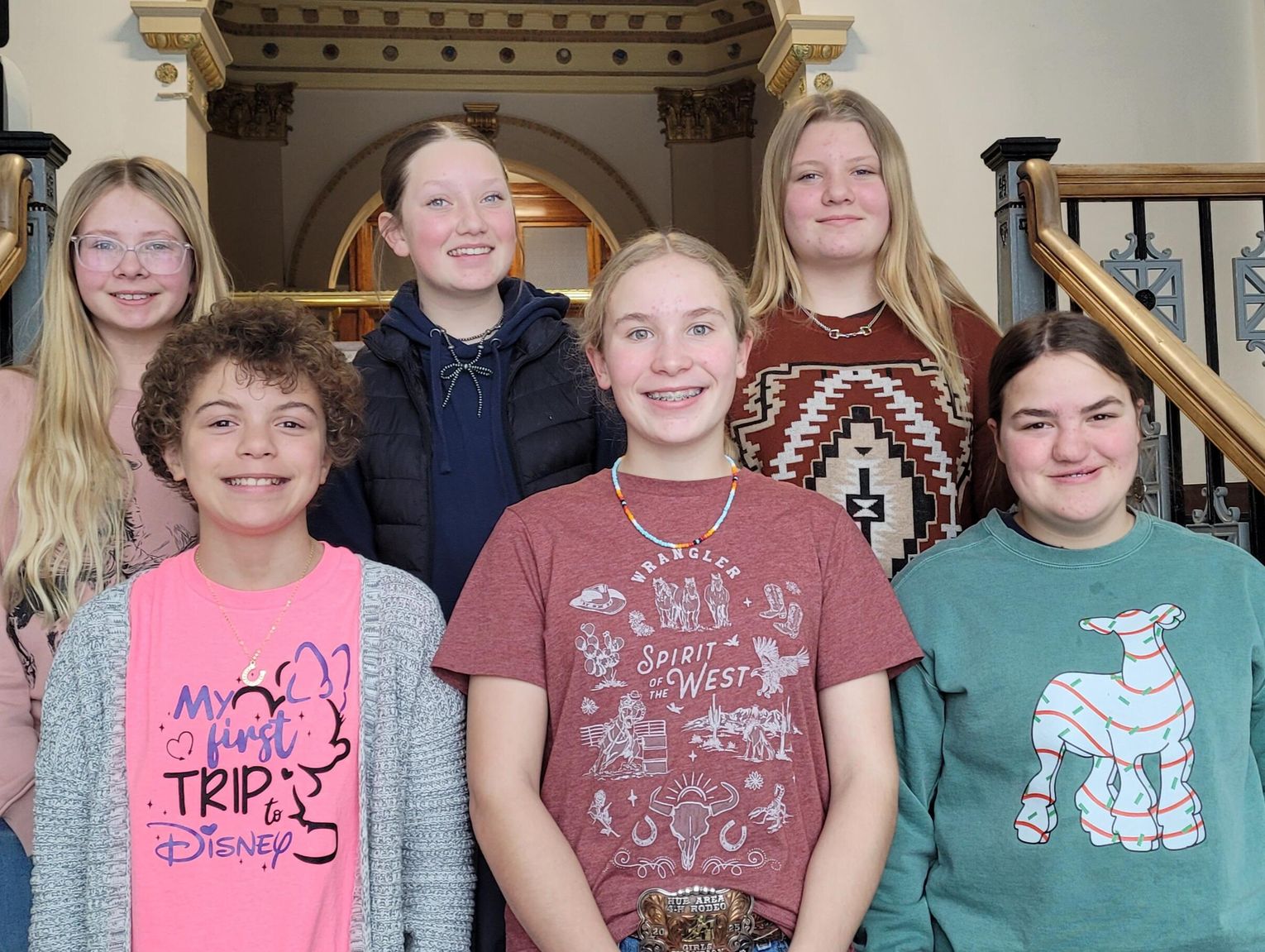 HIPPOLOGY CLUB 'OFF TO RACES'