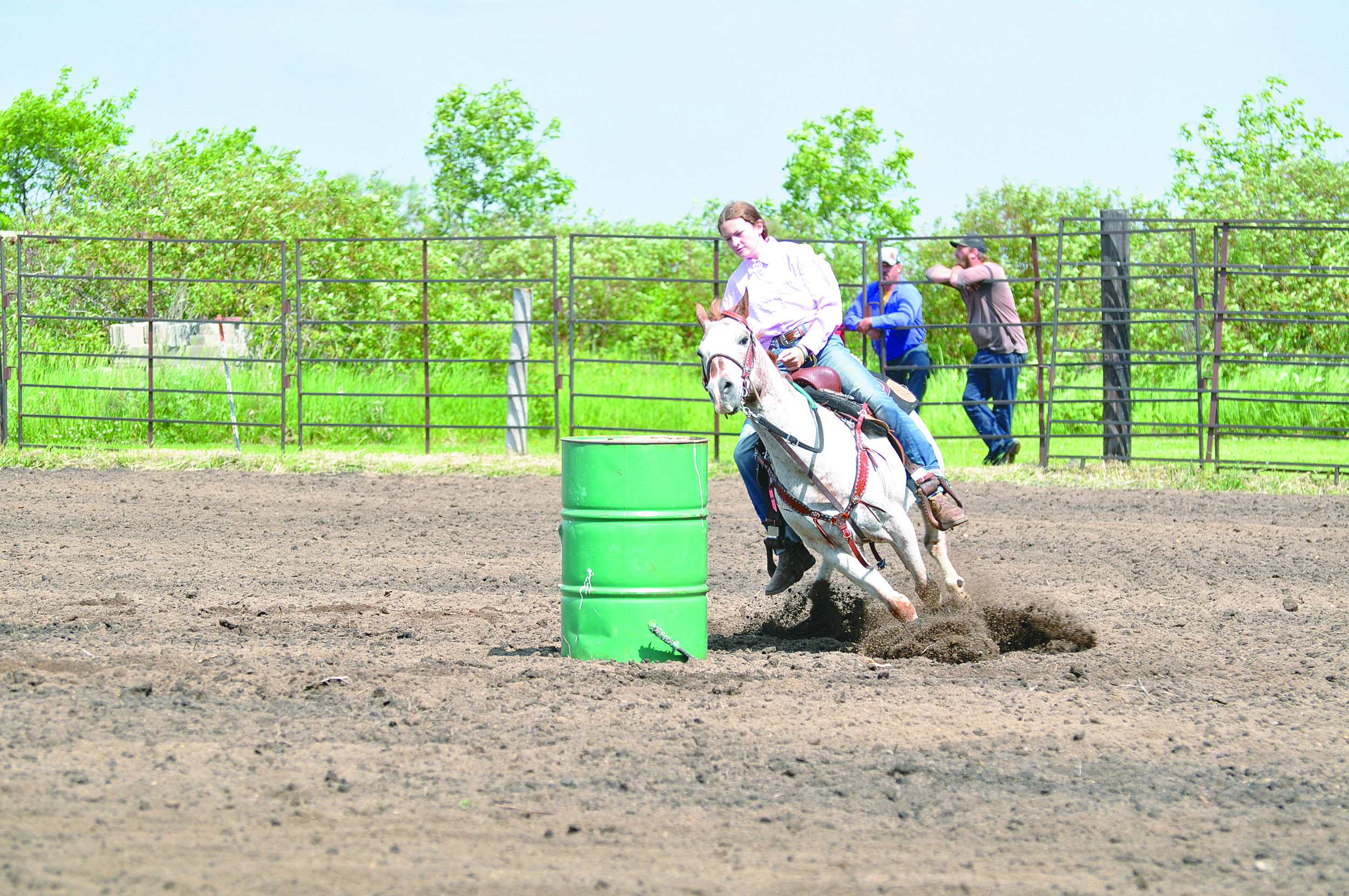 OVER 10,000 ATTEND FORT FESTIVAL